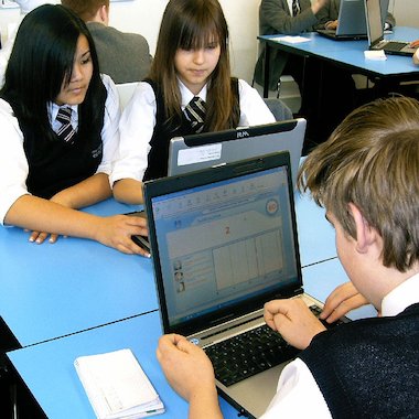 Bringing maths to life with ICT - Scholastic