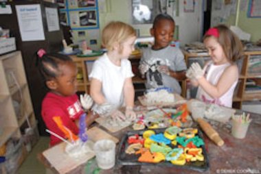 Making models – Early Years teaching resource - Scholastic